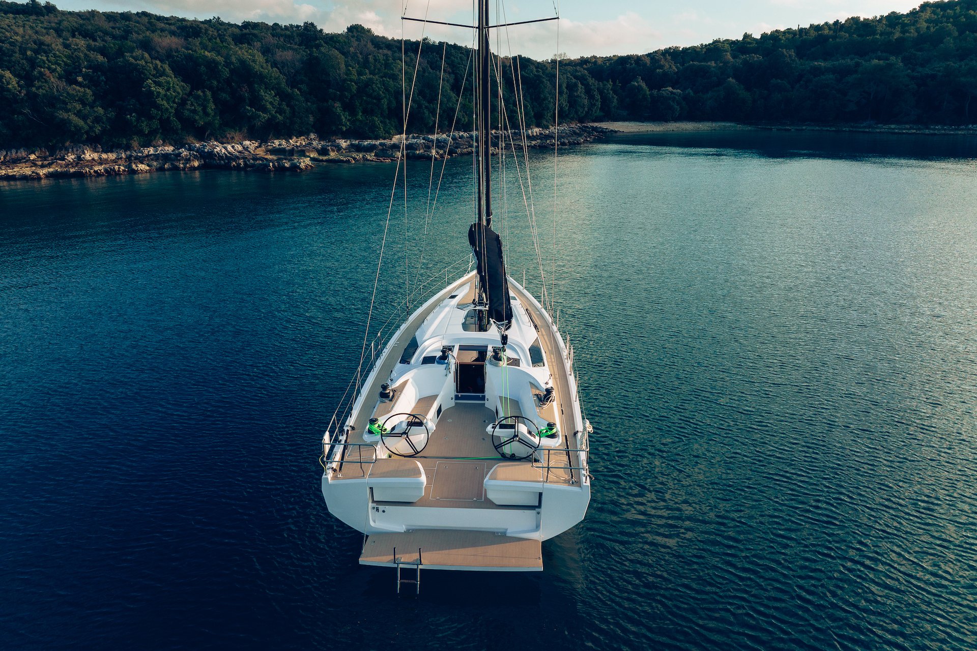 Elan E6 virtual launch